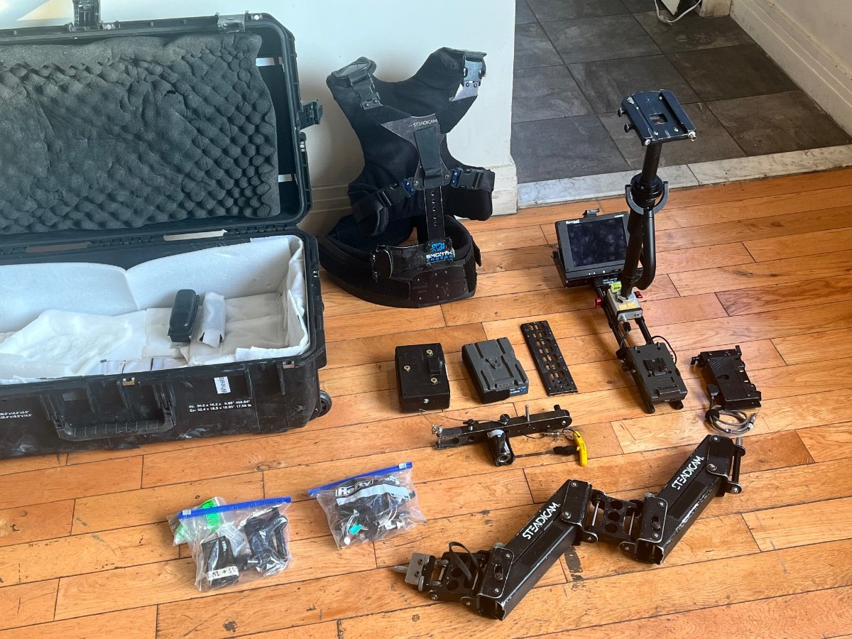 Sale Steadicam Flyer LE Full Kit (Modified) + Training, batteries ...