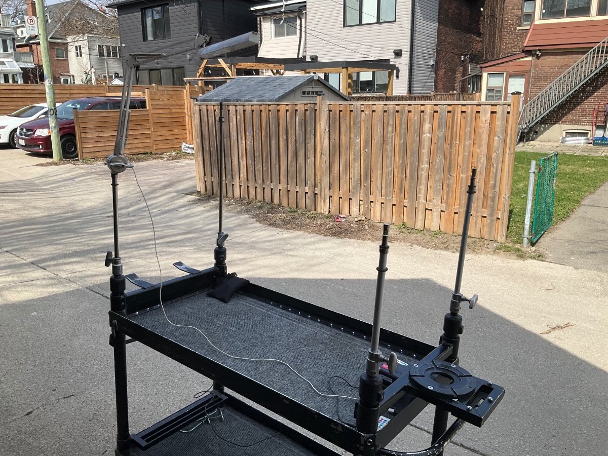 Collapsible camera cart 'Jeff DaSilva' with powered wheels - Steadicam ...